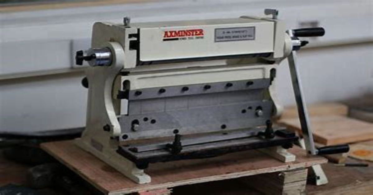 Tools used in Fabrication Shop - Zona Mechanica