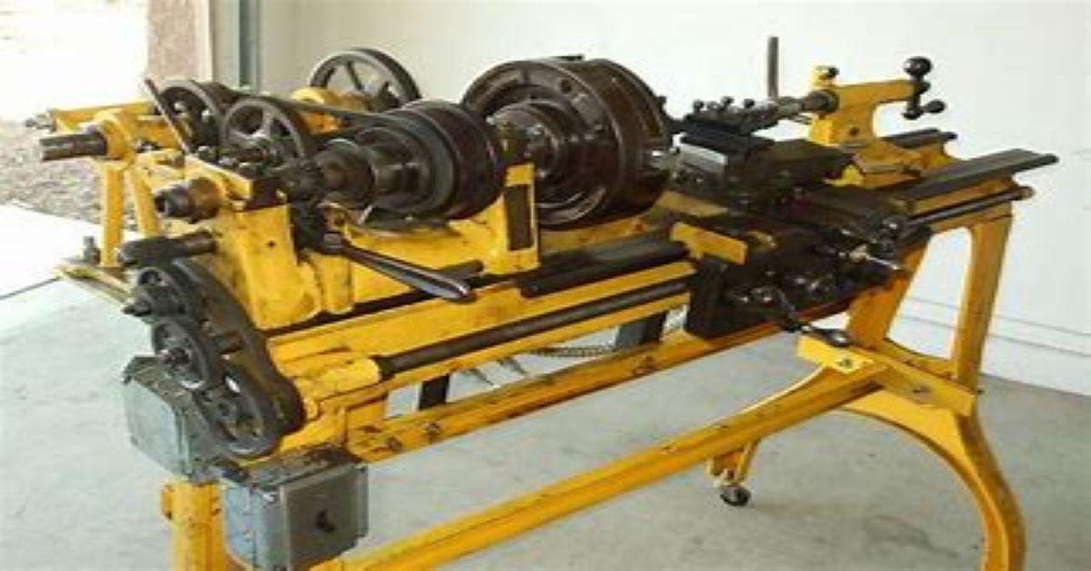 Tools used in Fabrication Shop - Zona Mechanica
